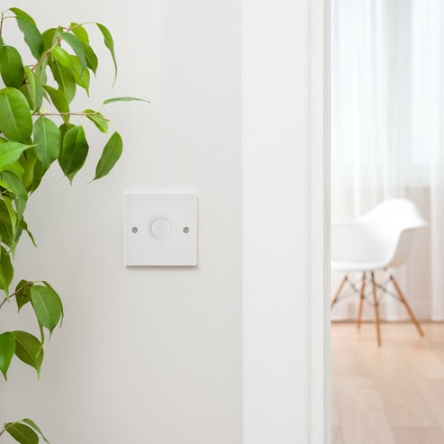 1 Gang 1 Way Dimmer Switch 400W White - Universal LED Dimmer UK ...